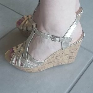 Brash | Shoes | Metallic Gold Platform Wedge Sandals Nwob | Poshmark